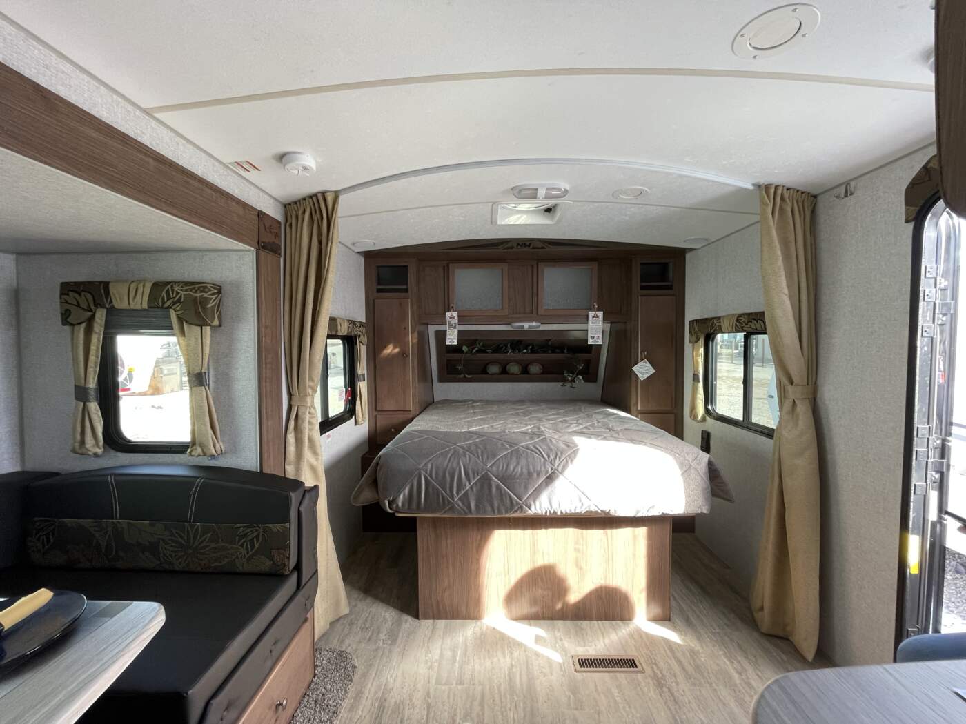 2023 Nash 23D by Northwood Manufacturing | RV Sales New Mexico