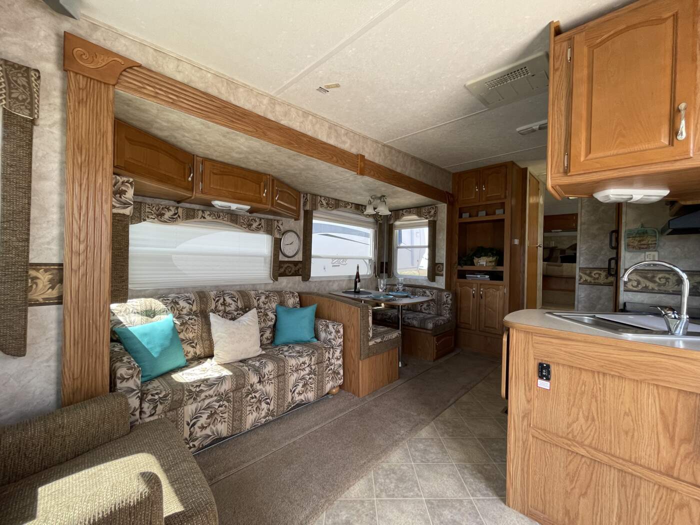 2007 Keystone 252RLS | RV Sales New Mexico