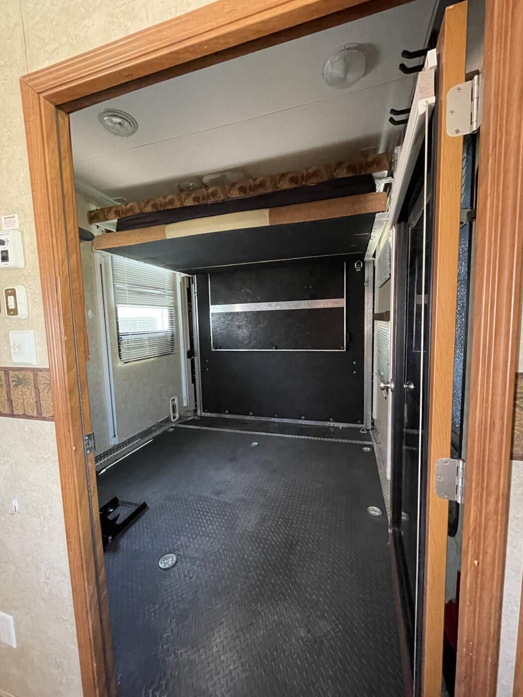 2010 Raptor Toy Hauler 300MP | RV Sales New Mexico