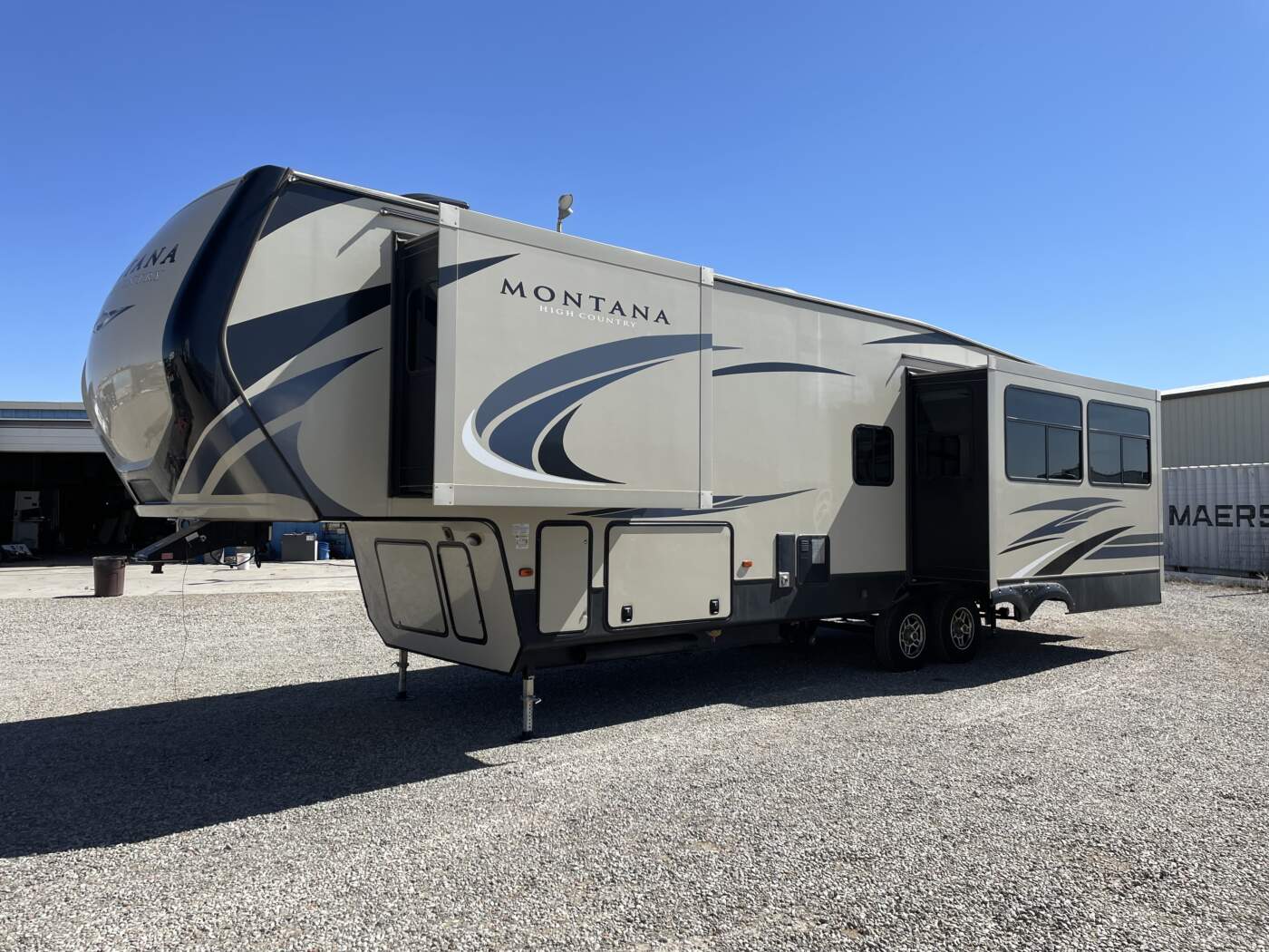 2019 Keystone Montana 321MK | RV Sales New Mexico