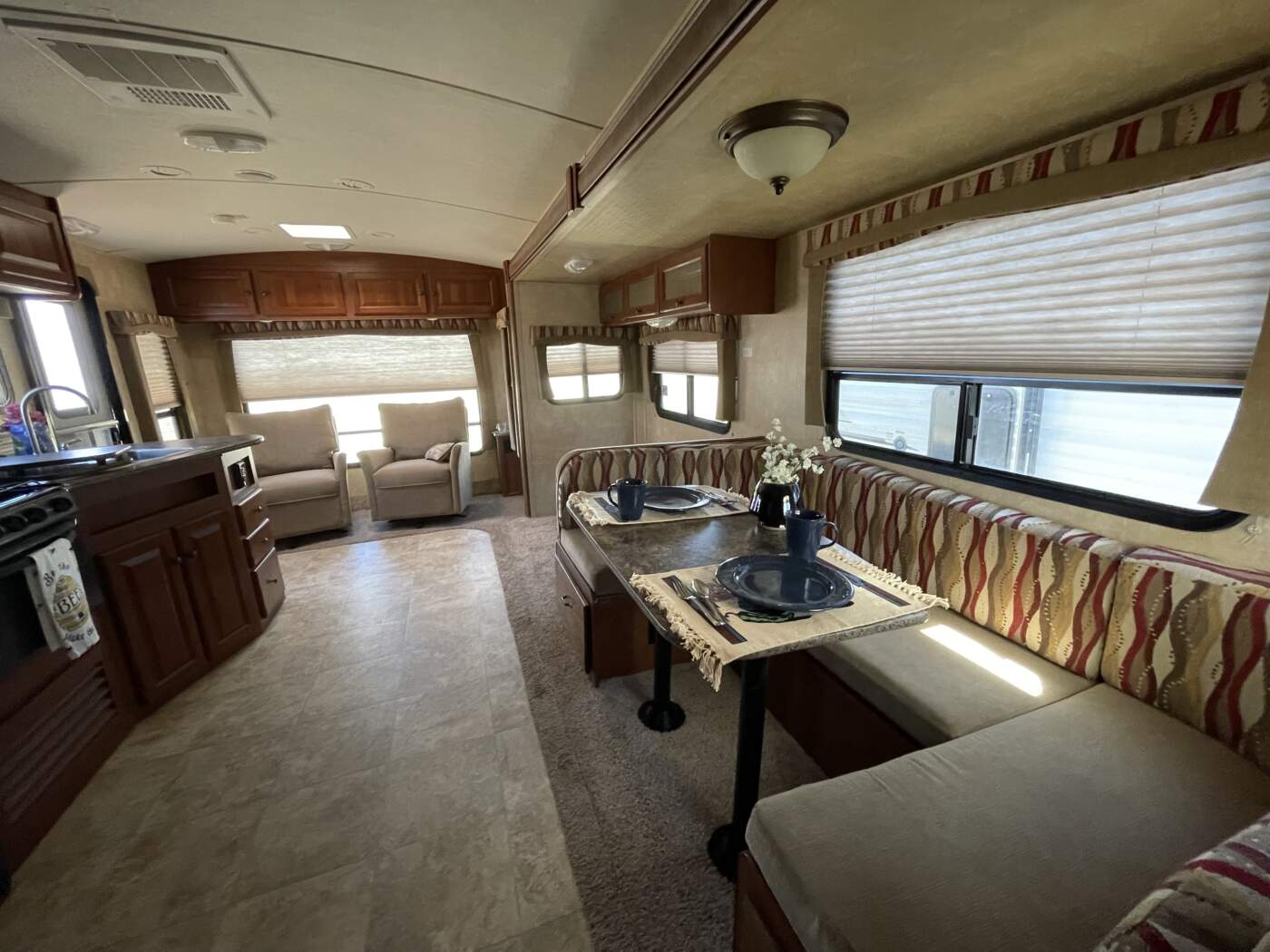 2014 Radiance Shadow Cruiser 28RLSS | RV Sales New Mexico