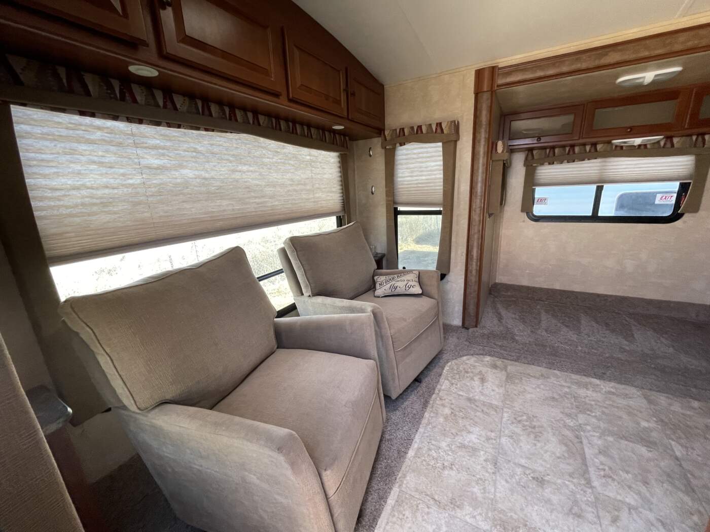 2014 Radiance Shadow Cruiser 28RLSS | RV Sales New Mexico