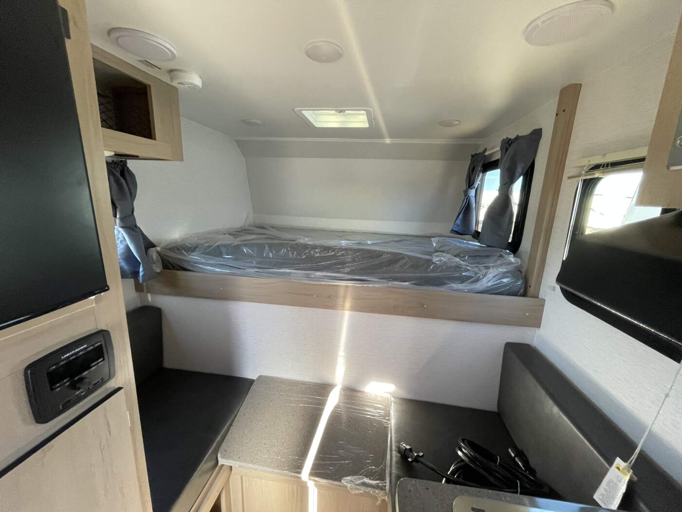 2024 Atom 600 Truck Camper | RV Sales New Mexico