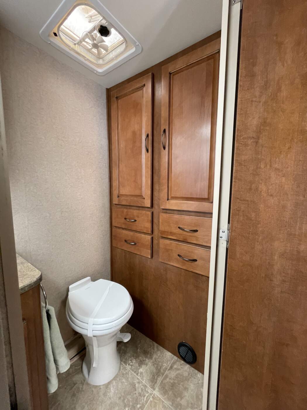 2014 Lance 21KVS | RV Sales New Mexico